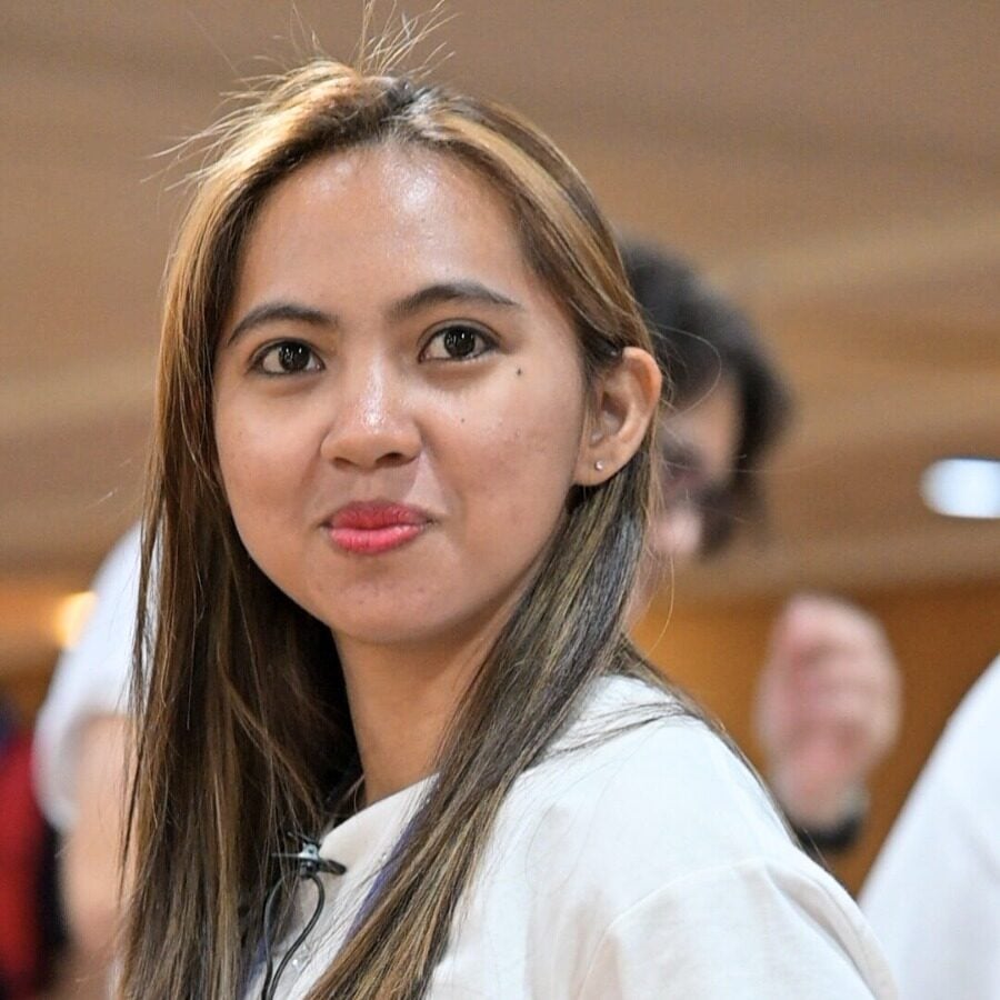 Harcy Joy Dela Cruz receives the Yoast Care fund for her contribution to the WordPress community ...